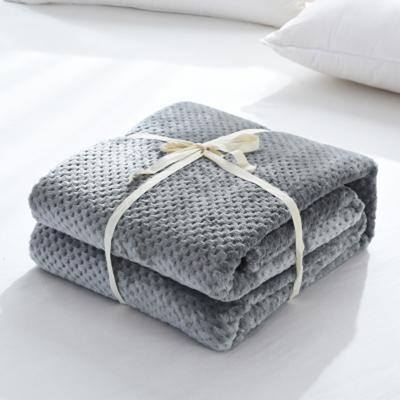 Cina 2023 Dimensioni personalizzate Colorato Corallino Fleece Copertura per sonnellino ufficio e bambini lancio in vendita