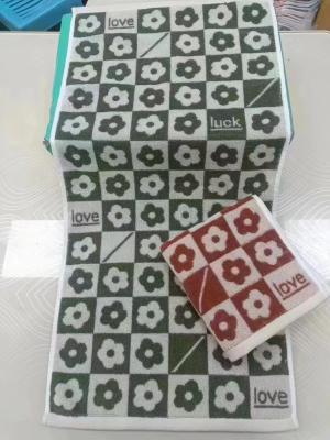 Cina Home 120g colorate strisce asciugamano a cartoni animati con spinning di marinaio e design di coniglio morbido in vendita