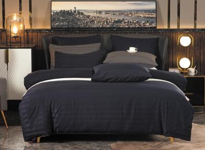 Cina Set multifunzionale di biancheria da letto a strisce in satinato al 100% in poliestere per la casa o l'hotel in vendita