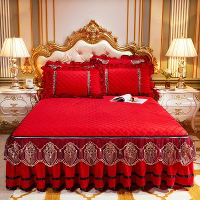Cina Set di biancheria da letto ricamata di lusso 4 pezzi Set di copriletto con 133x72 densità di tessuto in vendita