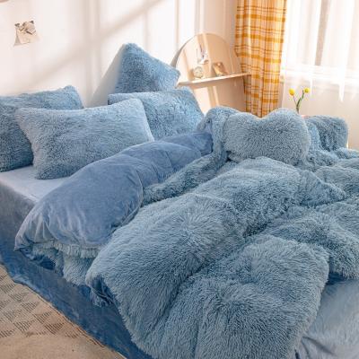 Cina Coperta per coperte di piumaggio di pelliccia personalizzata, set di biancheria da letto invernale morbida senza riempimento in vendita
