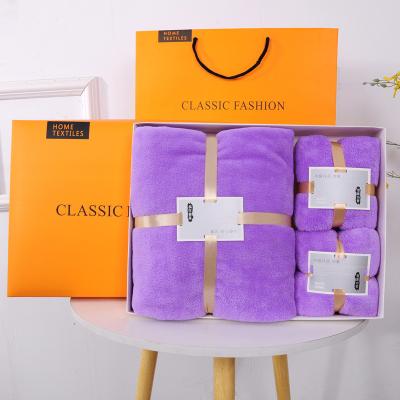Cina Disegni di stampa personalizzati Asciugamano da bagno in cotone puro in tre pezzi in forma rettangolare in vendita