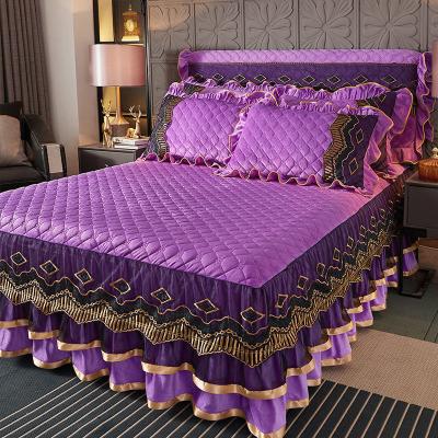 Cina Giubbotto da letto in poliestere personalizzato Copertura da letto a prova di polvere in tre pezzi per la casa 40 Tissu Count in vendita