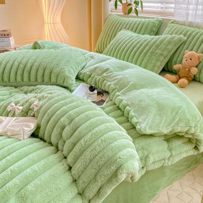 Cina Alza il tuo gioco di biancheria da letto con il set di coperte per coperte di pellicce di coniglio caldo in vendita