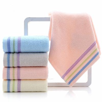 Китай 100% хлопчатобумажный многоцветный Dobby Towel Set для мягкого и поглощающего купания продается