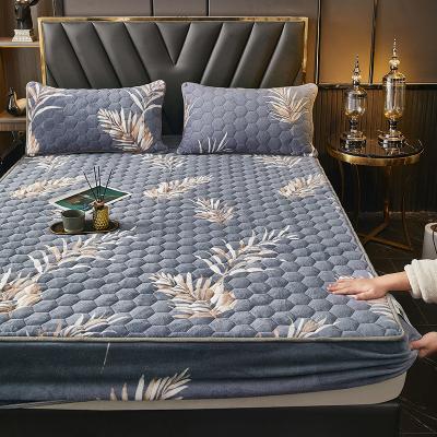 China Warm luxe beddengoed set 3 stuks melk fluweel bedspread coverlet met aangepaste kleur Te koop
