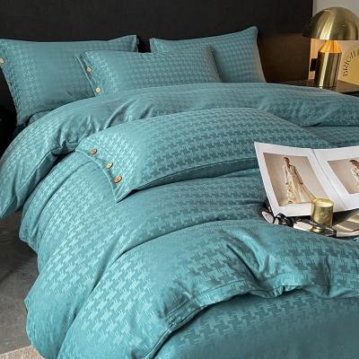 Cina Aggiungi un tocco di lusso alla tua camera da letto con questo set di biancheria da letto in satin jacquard. in vendita