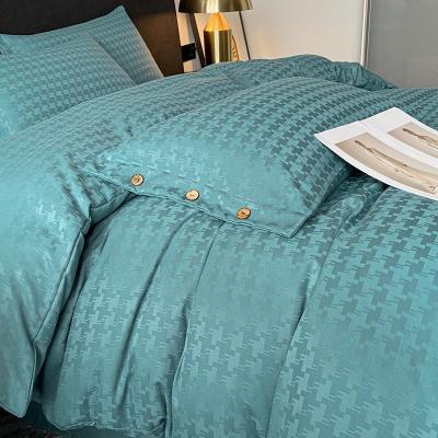 Cina Aggiungi un tocco di lusso alla tua camera da letto con questo set di biancheria da letto in satin jacquard. in vendita