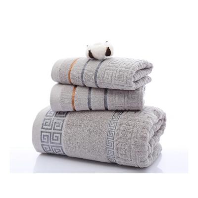 Китай Отель Essential Cotton Bath Towel с сильной водопоглощающей способностью и индивидуальным логотипом продается