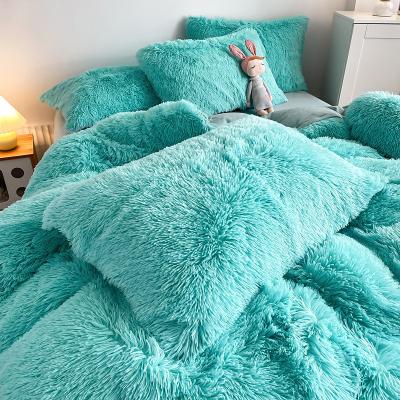 Cina 2024 Caldo Blu Luxury Shaggy Warm Mink Velvet Crystal Lettiera Set per Lettiera Invernale in vendita