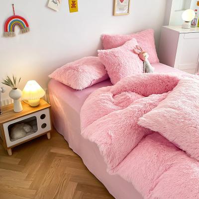 Cina Nessuna personalizzazione richiesta Morden Luxury Jade Pink Shaggy Warm Mink Velvet Bed Set in vendita