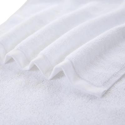 Cina Logo del cliente 600 GSM 100% cotone asciugamano quadrato per asciugatura rapida e tocco morbido in vendita