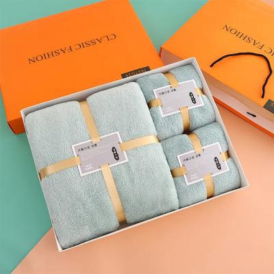 Cina Set di asciugamani da bagno di colore solido lussuosamente morbido e altamente assorbente Perfetto per il quotidiano in vendita