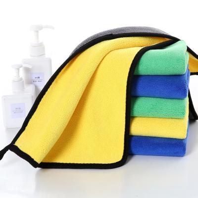 中国 カスタム厚いパルシュカークリーニング布 40x40 エッジマイクロファイバーのカラフルなカータオル 販売のため