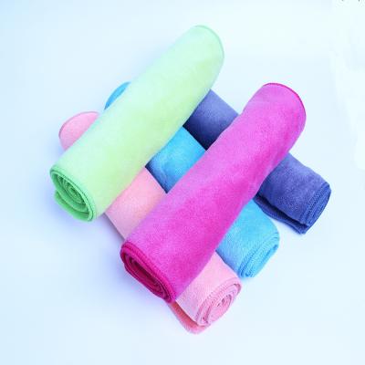 China Toalha esportiva de microfibra personalizada para atividades ao ar livre de secagem rápida e absorvente à venda