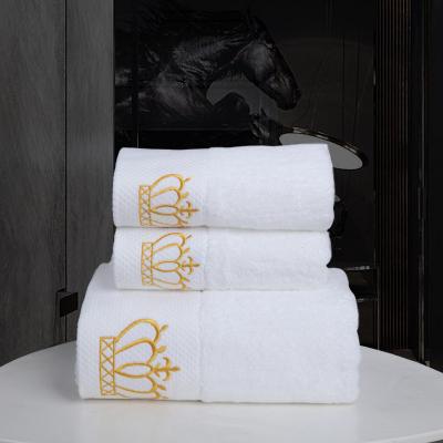 Cina Set di asciugamani a 6 pezzi a colori personalizzati per una lussuosa esperienza di bagno in tutte le stagioni in vendita