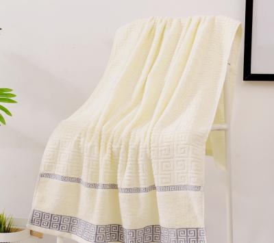 Cina Asciugamani di lusso tessuti con cotone 100% pettinato e design ipoallergenico in vendita