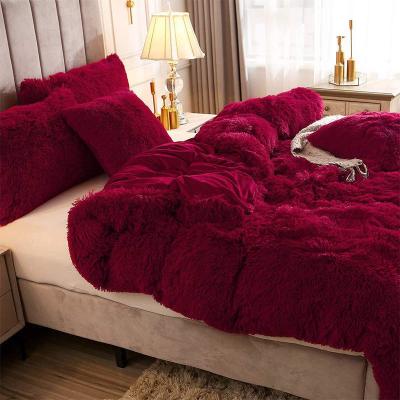 Cina Strumenti da letto di cristallo velluto piumaggio pelosa set di quattro pezzi comodino con 100% di fibra di poliestere in vendita