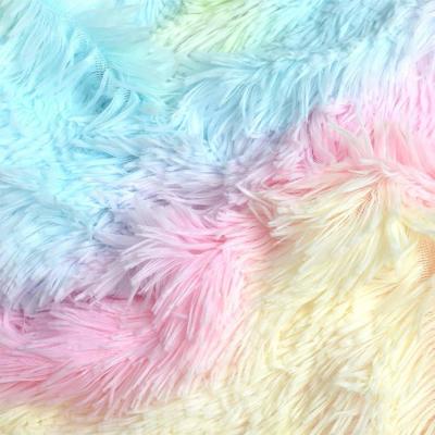 Cina 200TC Conteggio dei fili Set di biancheria da letto di pelliccia finta Piumino di visone arcobaleno di peluche di lusso Set di lenzuola montate in vendita