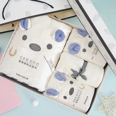 Cina Logo personalizzato Quick Dry 4 Piece Bath Towel Set Soft Touch Mani e Volto Stampa Luxury Towel Set per tutte le età in vendita
