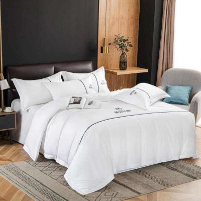 Cina Set di biancheria da letto Hilton di lusso 5 stelle biancheria da letto in 400TC Modello solido con copertura di copriletto personalizzata in vendita