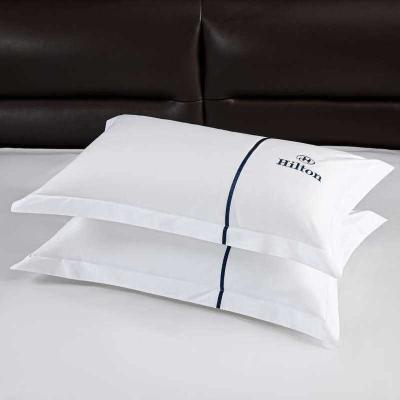 Cina Set di biancheria da letto Hilton di lusso 5 stelle biancheria da letto in 400TC Modello solido con copertura di copriletto personalizzata in vendita