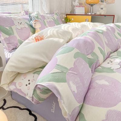 中国 パーソナライゼーションオプションのシンプルスタイル4ピースポリエステルクイルトベッドセット 販売のため