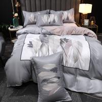 China 2023 Queen Size Cartoon Style Diagonal Printing Bedding Set with Diagonal Pattern for sale