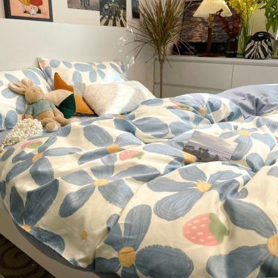 Cina Set di biancheria da letto in poliestere in colore personalizzato con coperchio di coperta piatto e cuscino in vendita