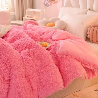 Cina Super Soft Plush Quilt con velluto artificiale e 100% di poliestere riempendo biancheria da letto rosa in vendita