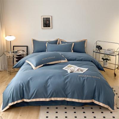 Cina Moderna copertura da letto in pizzo a colori solidi Fitted Skirt Sheets Wedding Bedding Set per hotel in vendita