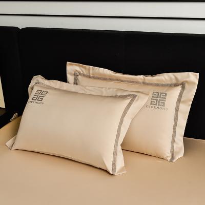 Cina Semplice stile personalizzato Luxury ricamato designer set di biancheria da letto con dimensioni personalizzate in vendita