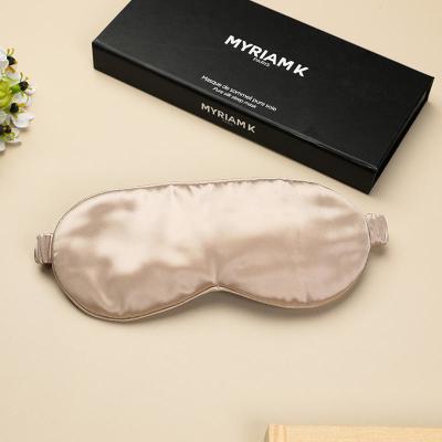 Cina Moderno stile di semplicità Mulberry Silk Sleep blindfold con logo personalizzato in vendita