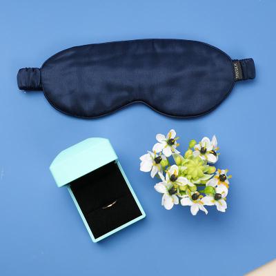 Cina Moderno stile di semplicità Mulberry Silk Sleep blindfold con logo personalizzato in vendita