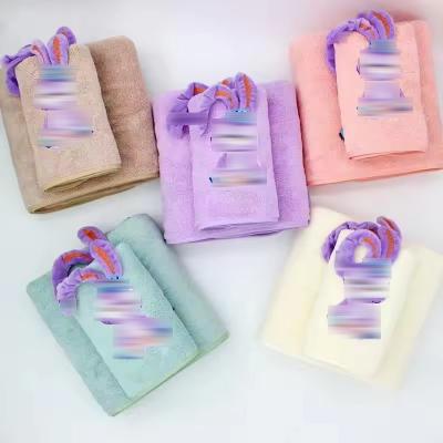 Cina Asciugamano da bagno per bambini in microfibra rettangolare con materiale assorbente morbido e modello 3D di animali in vendita