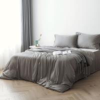 China 300TC Bamboo Bed Sheets Standard Size and Solid Pattern for a Luxurious Bedding Set for sale