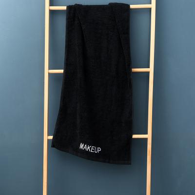 Cina Customization di modello di ricamo 100% di cotone Set di asciugamani da bagno in colore nero con logo in vendita