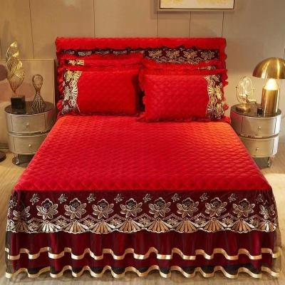 Cina 4 pezzi di lenzuola piana cuscinetto copriletto di letto set di biancheria da letto ricamata di lusso per hotel in vendita
