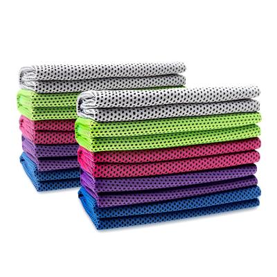 China Logo Rood Microfiber Sport Gym Instant Cooling Handdoek 30*100cm of maat Rood Kleur Te koop