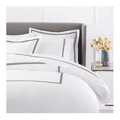 Cina Settile di copertura per coperte ricamato di lusso in stile europeo e americano 400TC per letto Queen Size in vendita