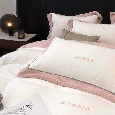 Cina Vivi il massimo del comfort con set di copriletto King Size in vendita