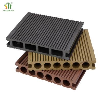 China Eco Friendly WPC Deck Flooring 140mm*25mm Waterproof Outdoor Decking Flooring for sale
