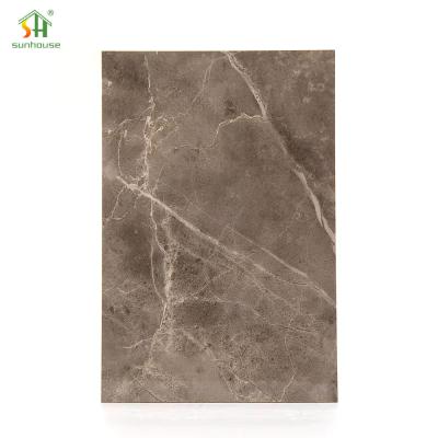 Cina MDF Fibra di cartone di media densità 1/2-5/8 pollici Melamina resistente al fuoco pannelli MDF in vendita