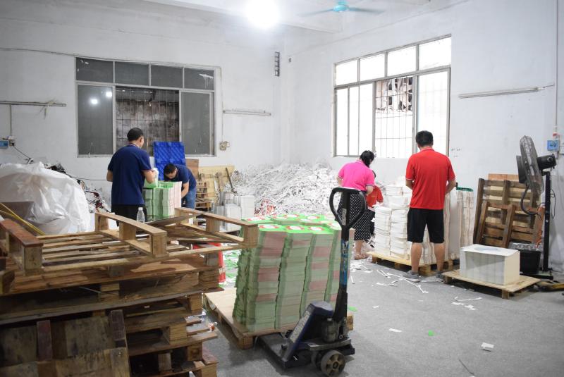 Verified China supplier - GUANGZHOU YM PACKAGE PRODUCTS CO.,LTD.