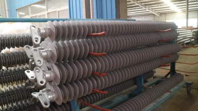 中国 電源周波数 パンクチュール電圧 100kV~1000kV ステーション・ポスト・イソレーター 5kg~200KGS シリコンゴム 販売のため