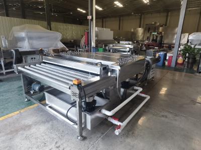 China 1600mm Horizontal Glass Washer And Dryer With Adjustable Speed for sale