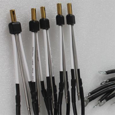 Cina Copertura dorata a impulso cilindrico di plastica a calore di stacking Head di calore di stacking di plastica parti in vendita