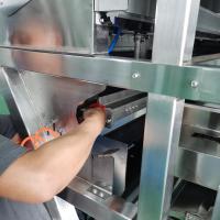 China Intelligent Automatic Cashew Shell-Kernel Separation Sorter With Single-Deck Belt for sale