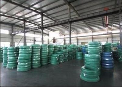 China Natural Rubber / Steel Wire Concrete Rubber Hose Galvanized 148 / 157 mm Flange for sale