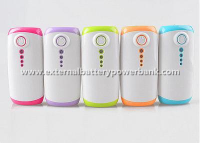 Cina La Banca esterna caricantesi veloce 5600mah di potenza della batteria per il telefono cellulare/Iphone in vendita